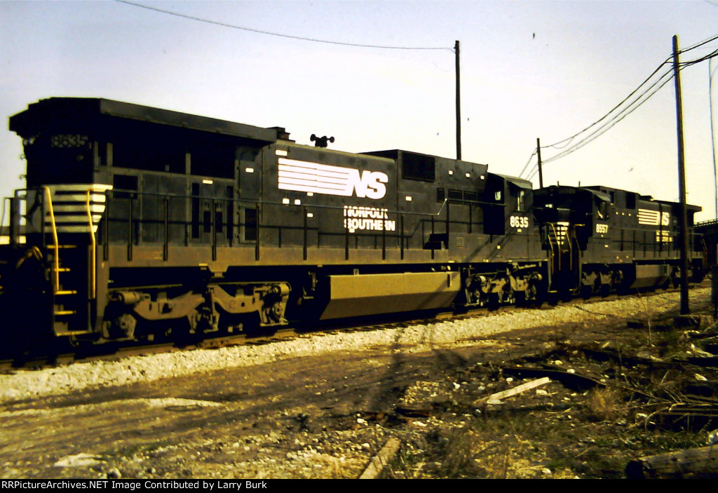 NS 8635